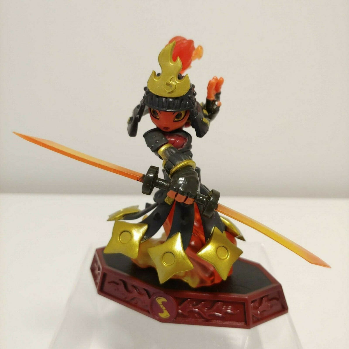 EMBER - Master Sensei - Fire Sentinel - Skylanders Imaginators Charact ...